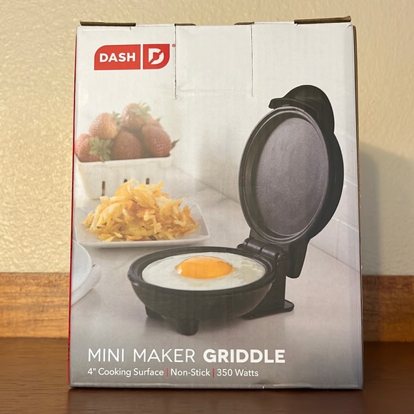 Dash | Kitchen | Nib Dash Mini Maker Griddle | Poshmark